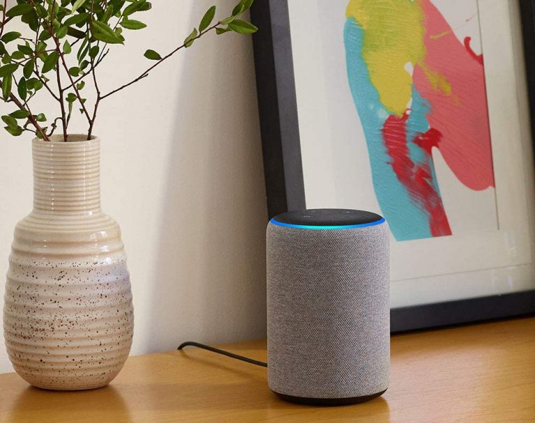 Cómo usar Alexa como asistente en el coche